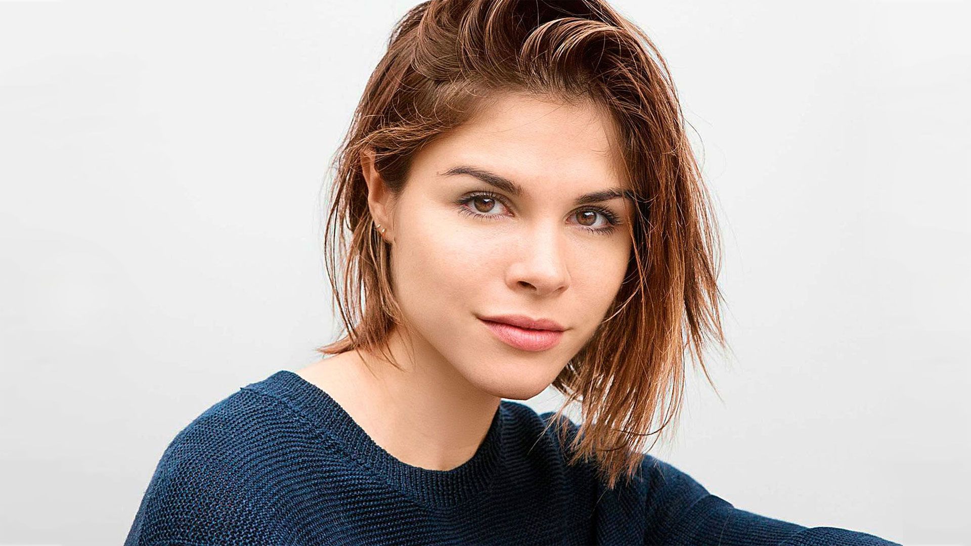 Emily Weiss Beauty Routine - Emily Weiss Beauty Must-Haves | Marie Claire