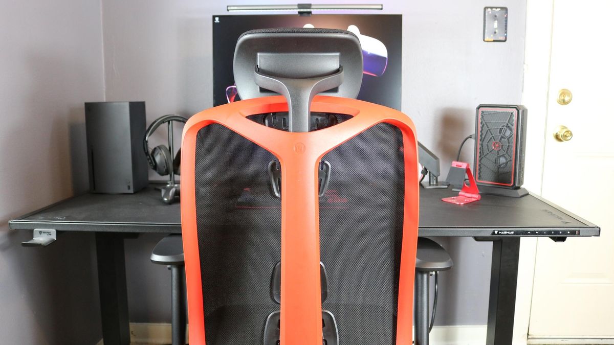 I just tried Herman Miller’s first true gaming chair and I’m blown away ...
