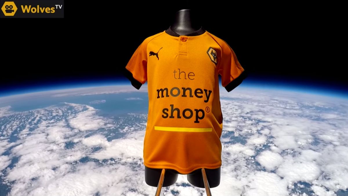 Wolves reach for the stars - literally - as they launch new kit | The Week