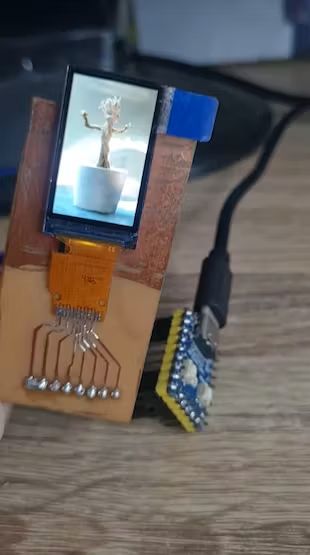 Raspberry Pi Pico Powers Nixie LCD Clock | Tom's Hardware