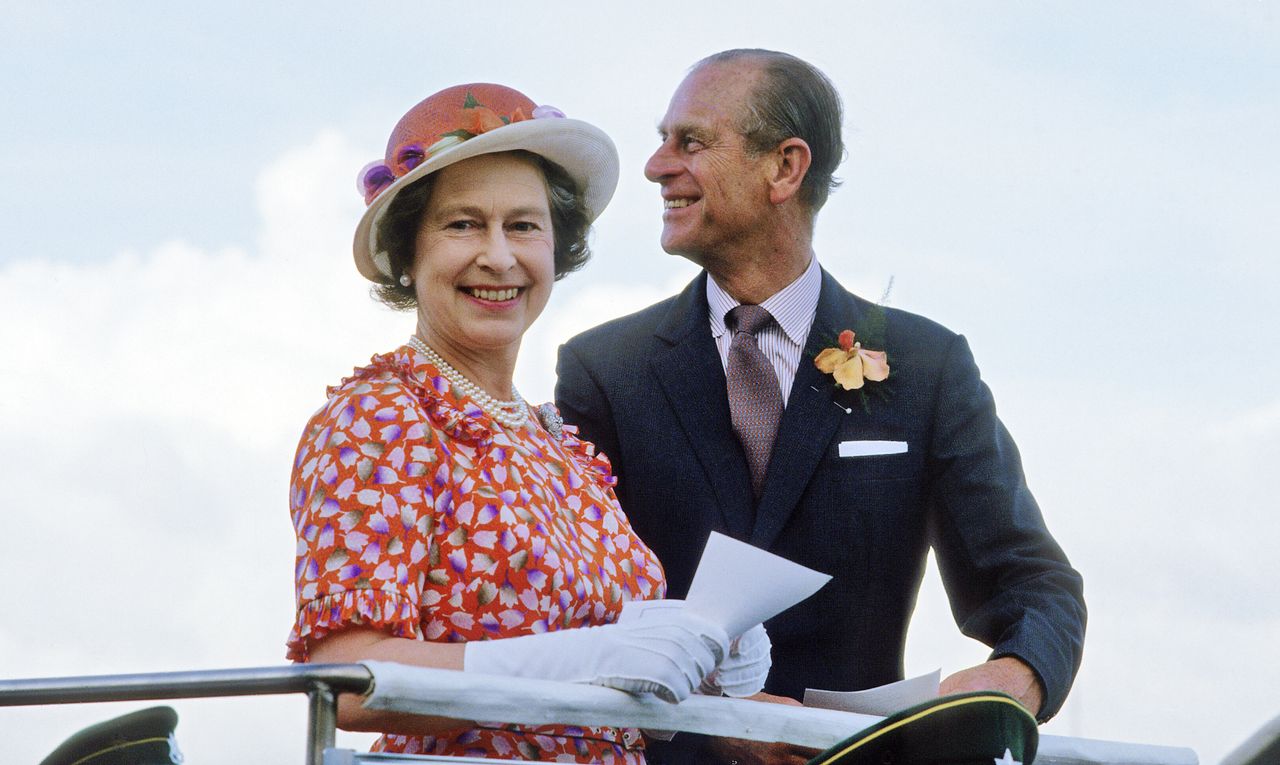 Queen shares throwback photograph taken in devastating year | Woman & Home