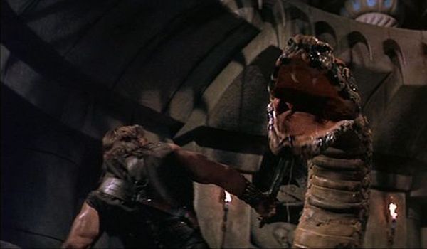 7 Things King Arthur Borrowed From Other Movies | Cinemablend