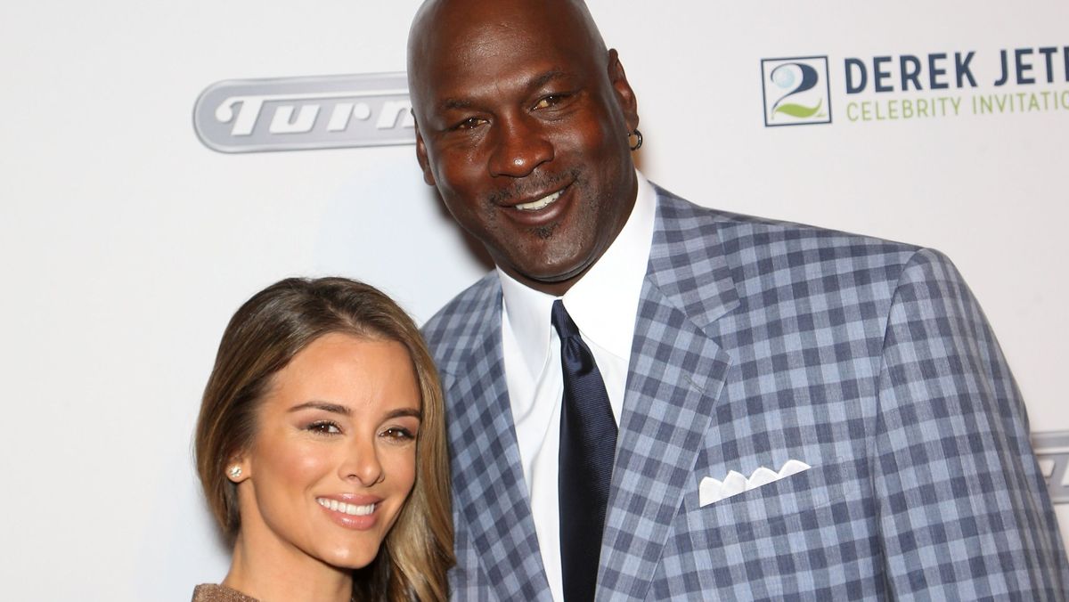 Where Does Michael Jordan Livenull