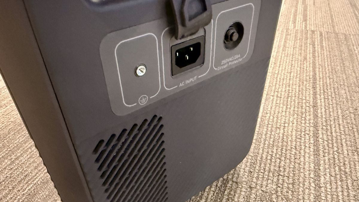 Bluetti Elite 200 V2 portable power station | TechRadar