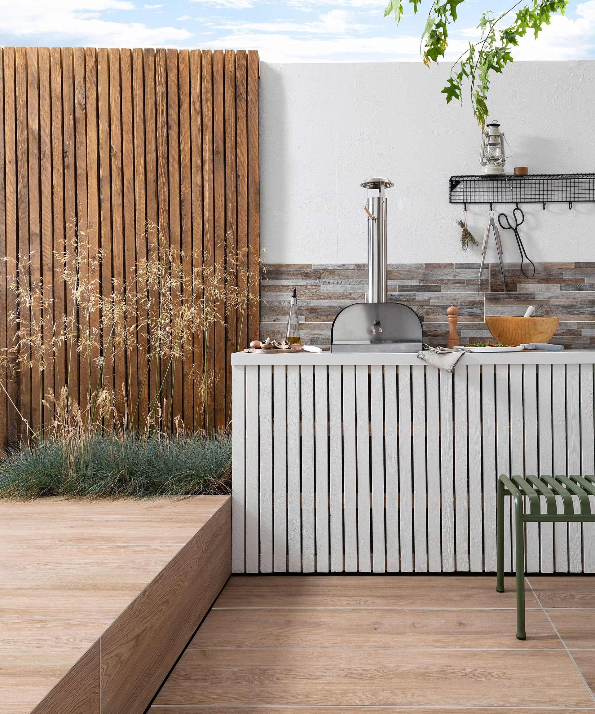 Split-level patio ideas: 12 clever ways to link your spaces | Gardeningetc