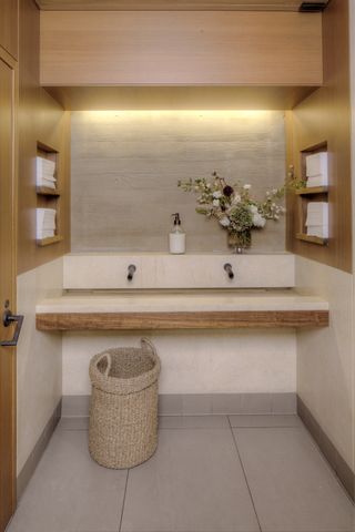 Bathroom faucet trends – 8 designs, colors and finishes | Livingetc