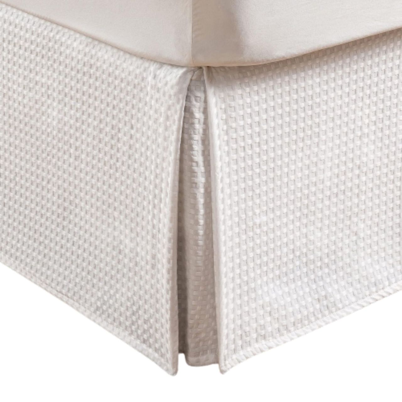 9 of the best bed skirts for your sleep space | Real Homes
