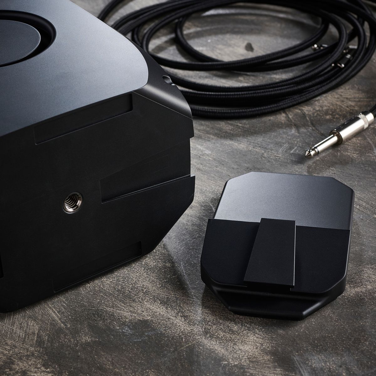 “Ribbon tweeters are sometimes criticised for their limited vertical ...