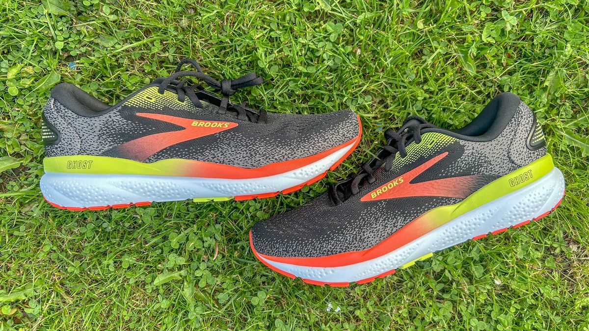Brooks Ghost 16 review: Two runners test the popular daily trainer ...