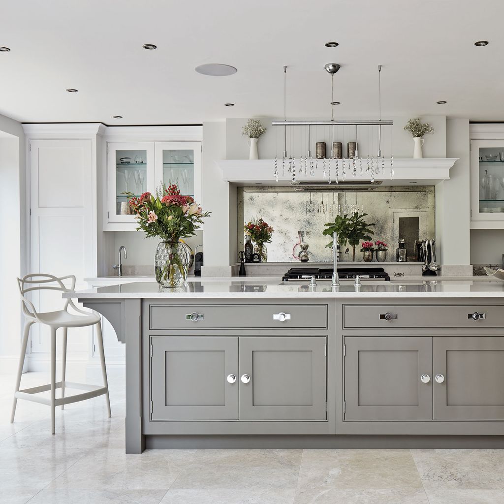 How much space should you have between a counter and island? | Ideal Home