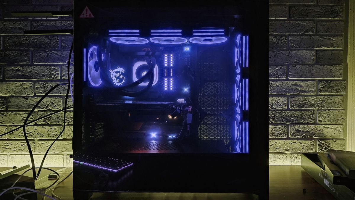 Hands-On: Corsair's iCue Link Brings USB-Like Connectivity to Cooling ...