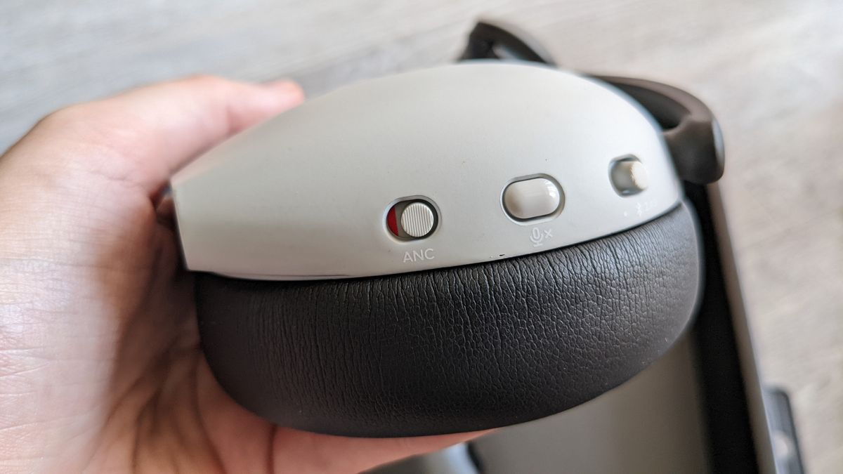 Alienware AW920H headset review: Troubleshooting required | Android Central