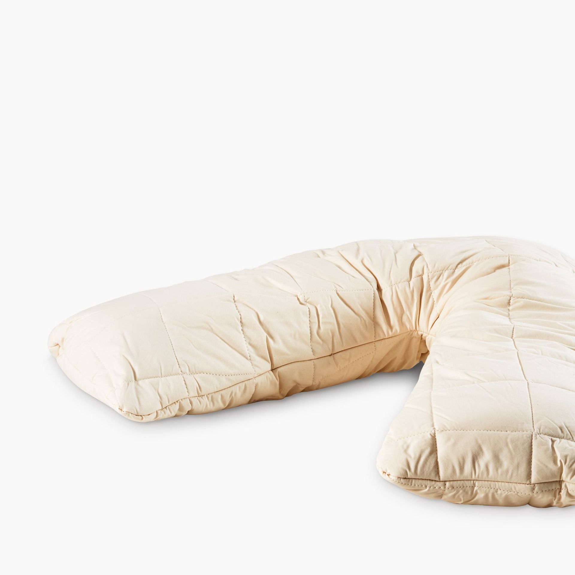 Do you need to swap to a V-shaped pillow? Experts reveal all | Ideal Home