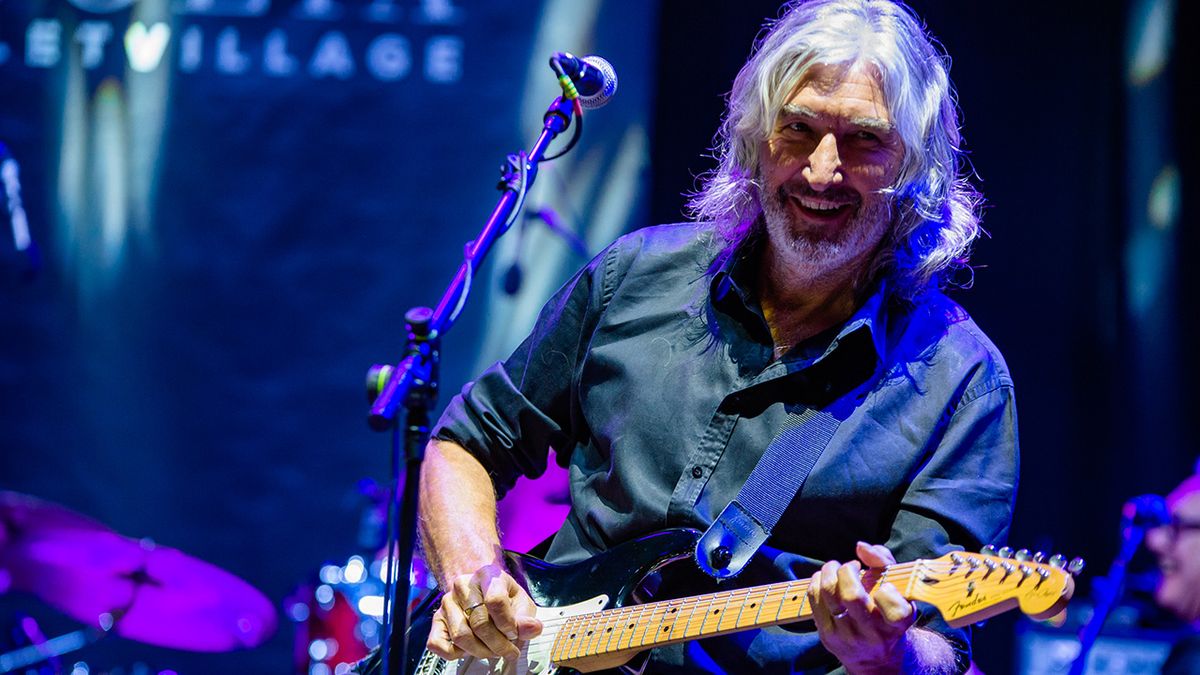 ‘Session Man’ Phil Palmer on playing with Mark Knopfler and Eric ...