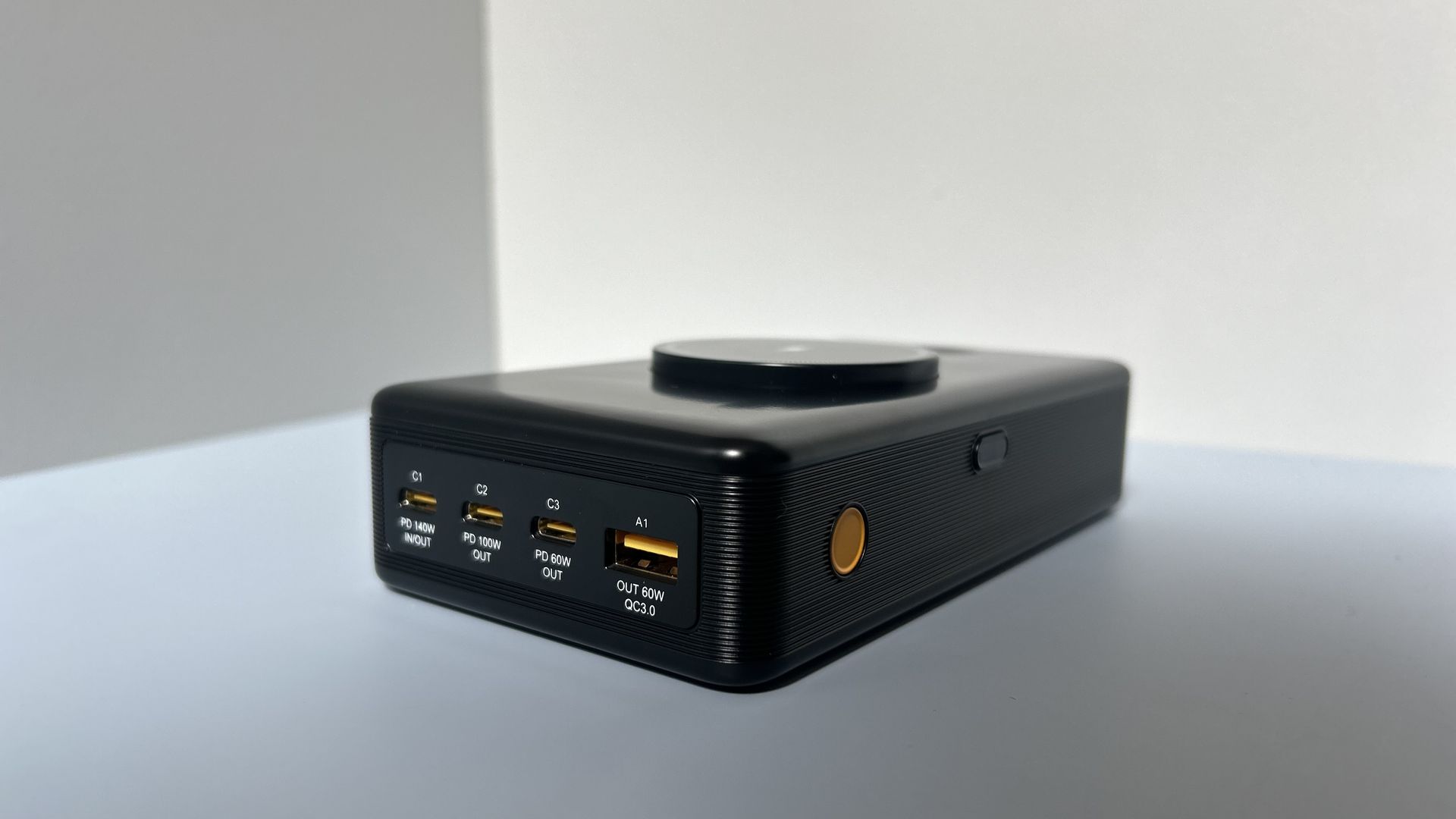 Chargeasap Flash Pro Ultra review: the world’s first 275W power bank ...