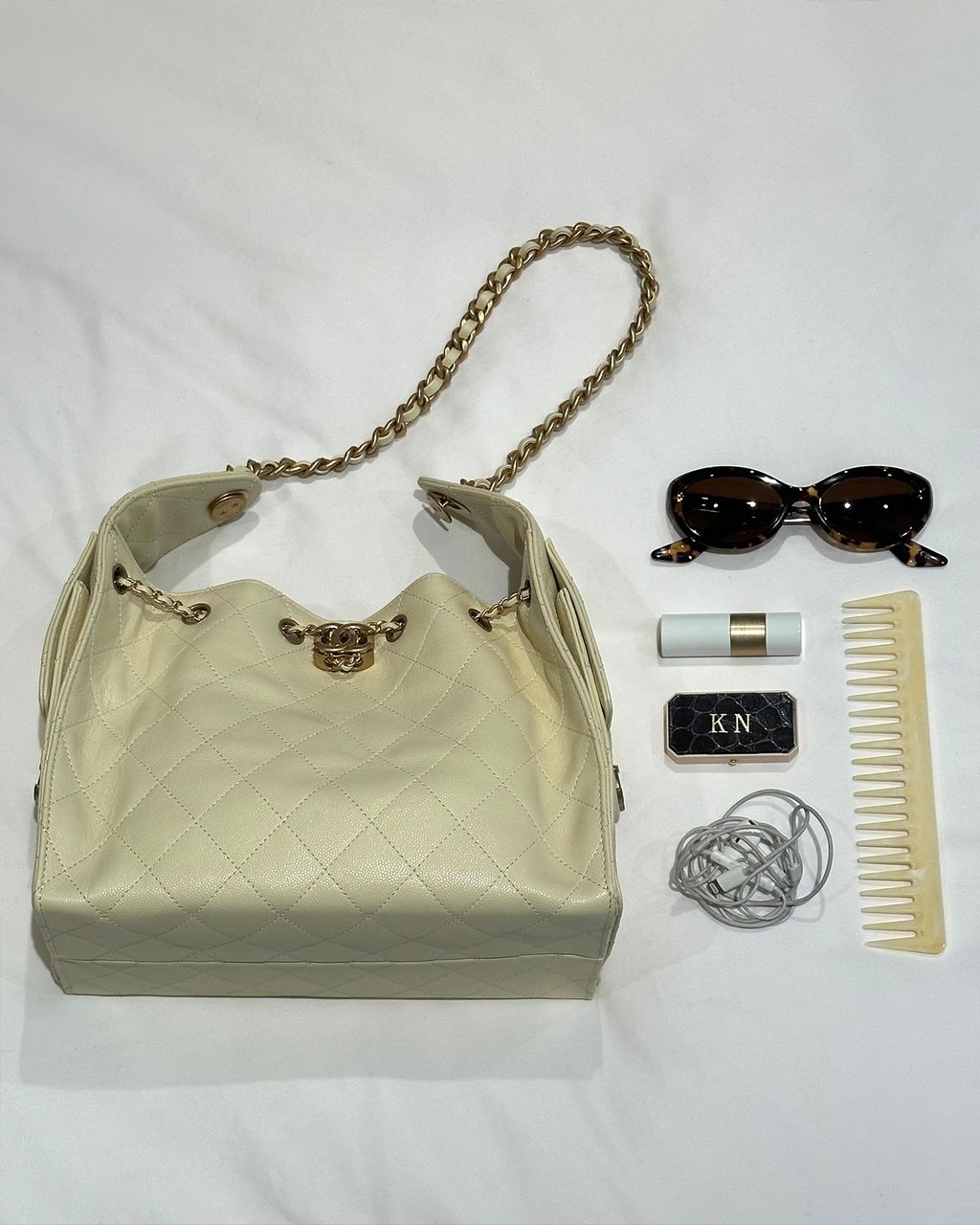 Who What Wear's Review of the New Chanel 25 Bag | Who What Wear