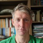 Salmon-hat wearing orcas also give each other massages with kelp, scientists discover | Live Science