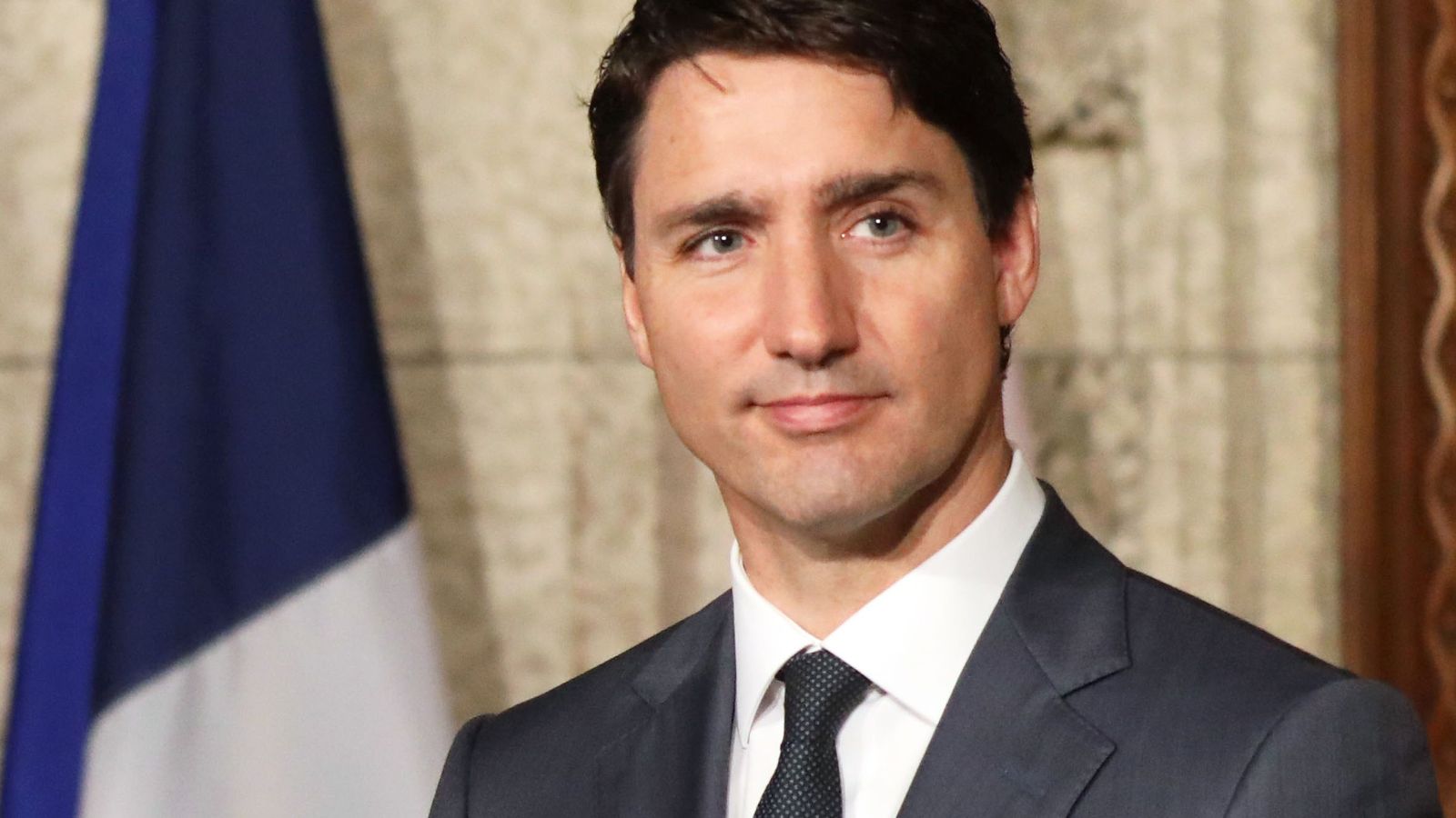 Watch Justin Trudeau's Eyebrows Fall Off in This Video — Does Justin ...