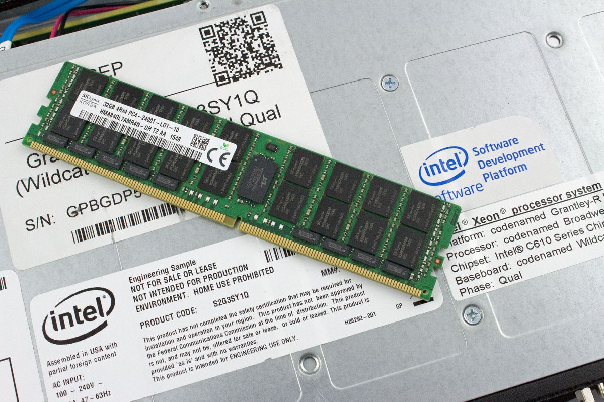 How We Test Intel Broadwell-EP-Based CPUs