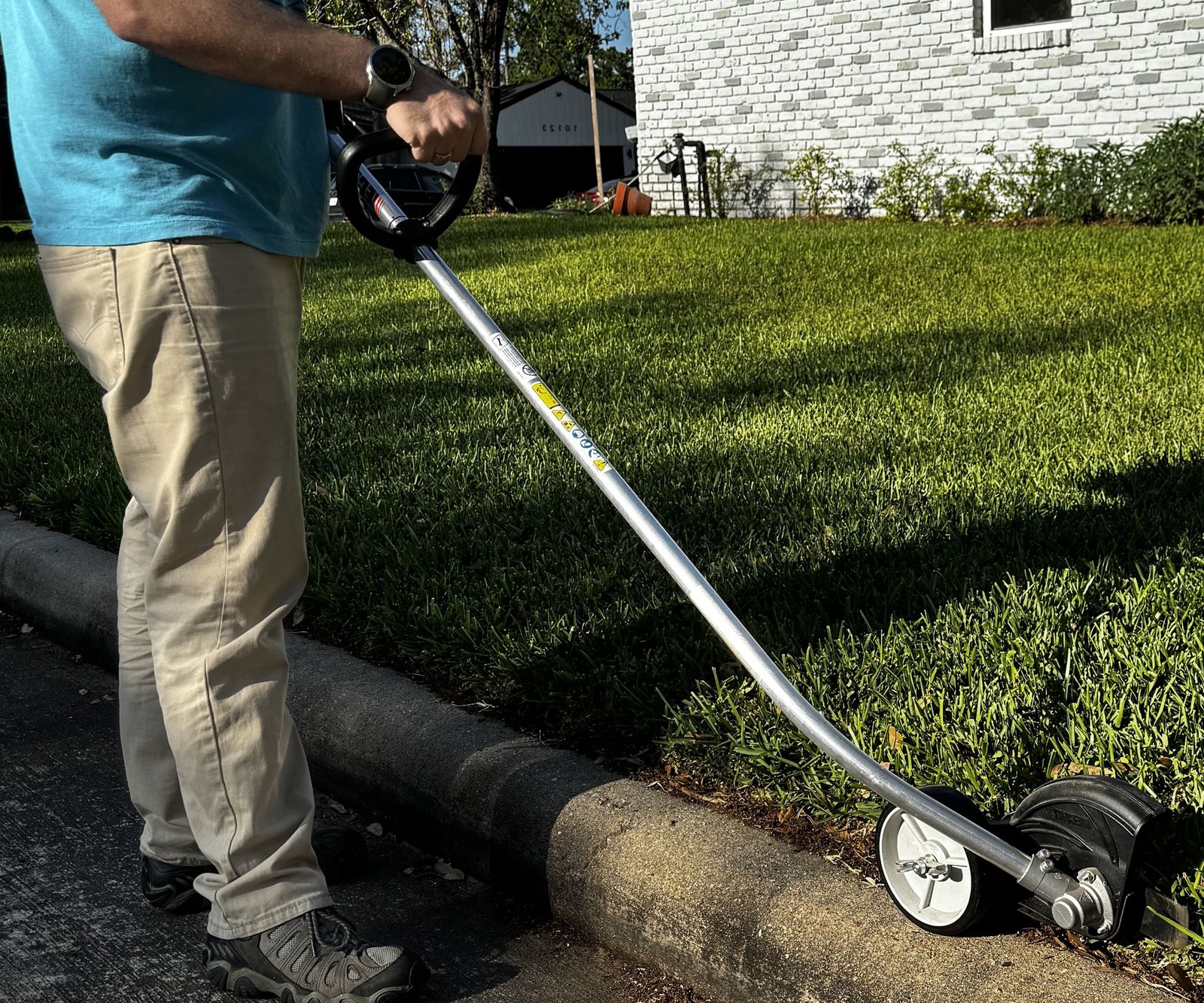 Echo DPE-2100 edger review: an expert take on garden tools | Homes and ...