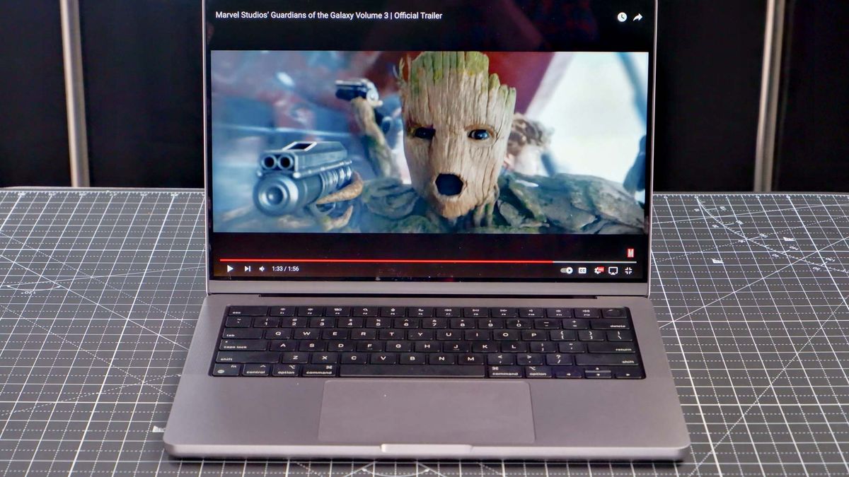 Microsoft Surface Laptop Studio 2 vs MacBook Pro M2: What should you ...