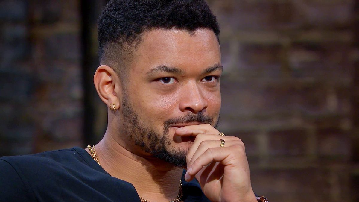 Dragons' Den star Steven Bartlett registers to house Ukrainian refugees ...