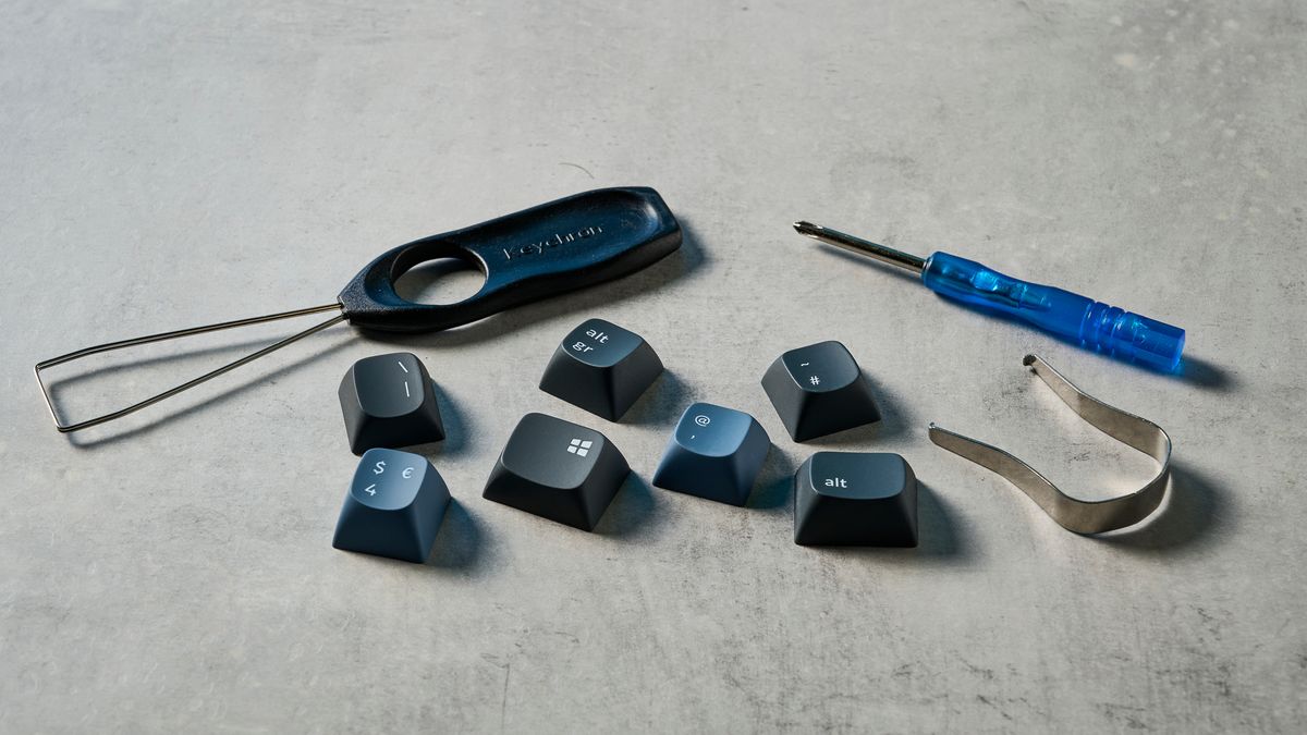 Keychron Q11 review: A split keyboard with room for improvement | Tom's ...