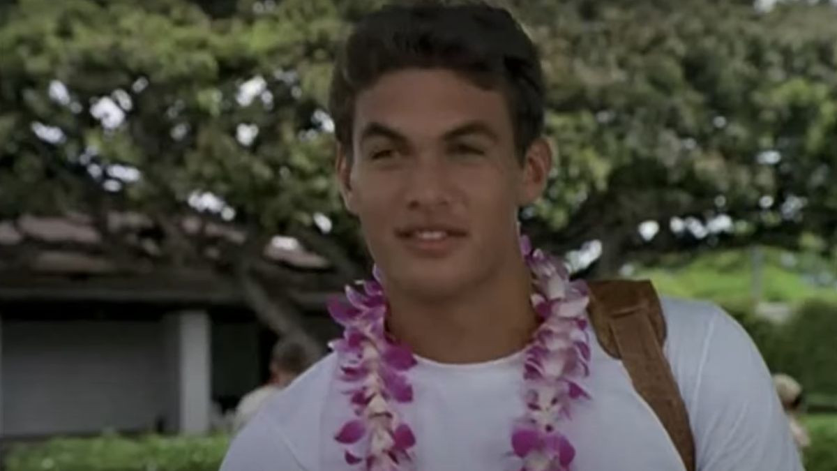 32 Famous Actors That Started Out As A Supporting Character On TV Shows ...