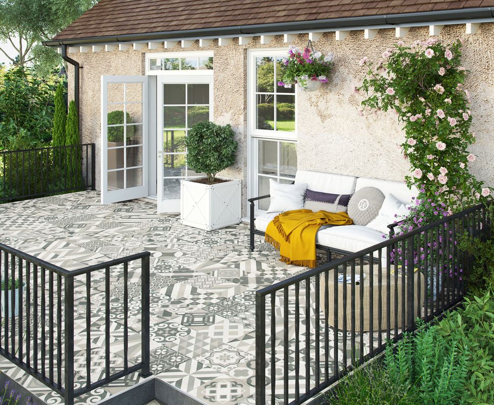 15 Amazing Balcony Ideas, Plus Expert Design Advice | Homebuilding