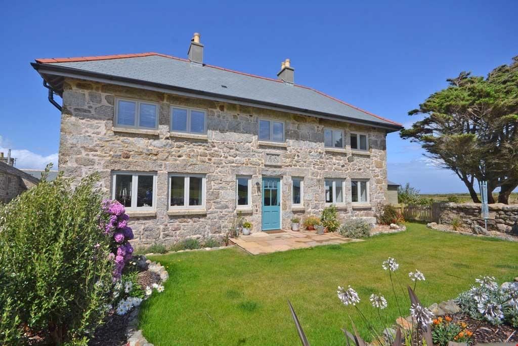 A historic property with exceptional views in a picture-postcard ...