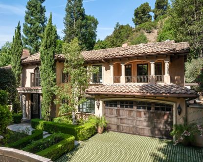 Kim Kardashian's starter home is a twist on Tuscan luxury | Homes and ...