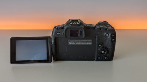 Best beginner cameras 2025: Quality, cheap mirrorless models | Live Science