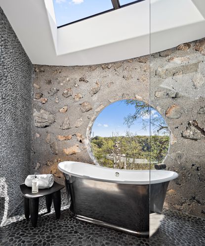 Explore this modern Texas house with daring design | Livingetc