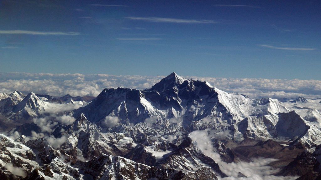 Will Mount Everest always be the world's tallest mountain? | Live Science
