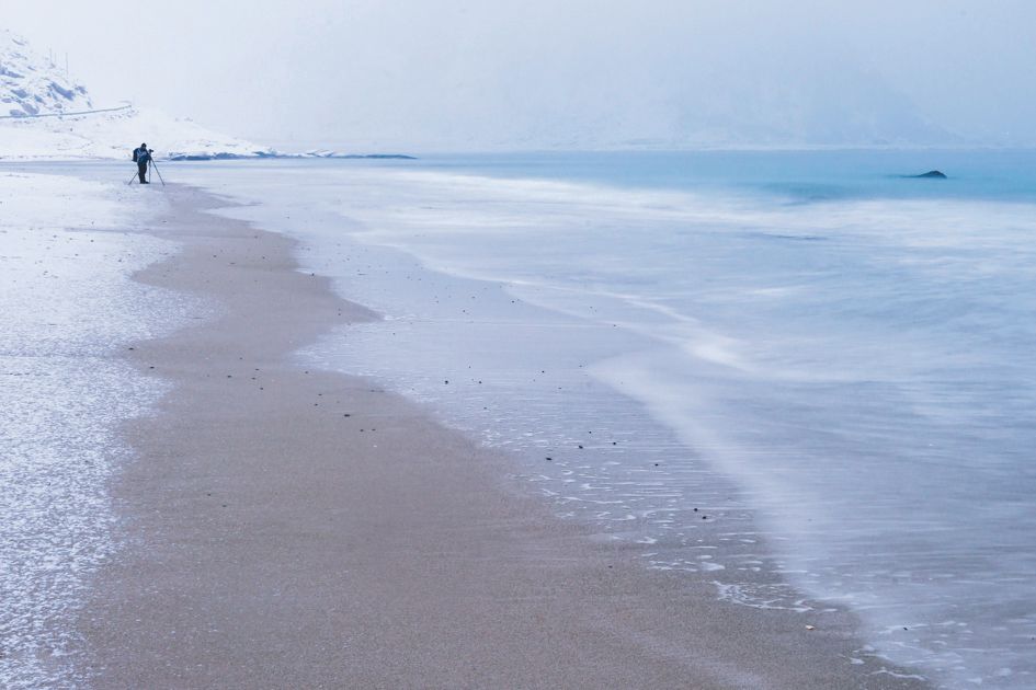 How to photograph the beach out of season for atmospheric wintry scenes ...