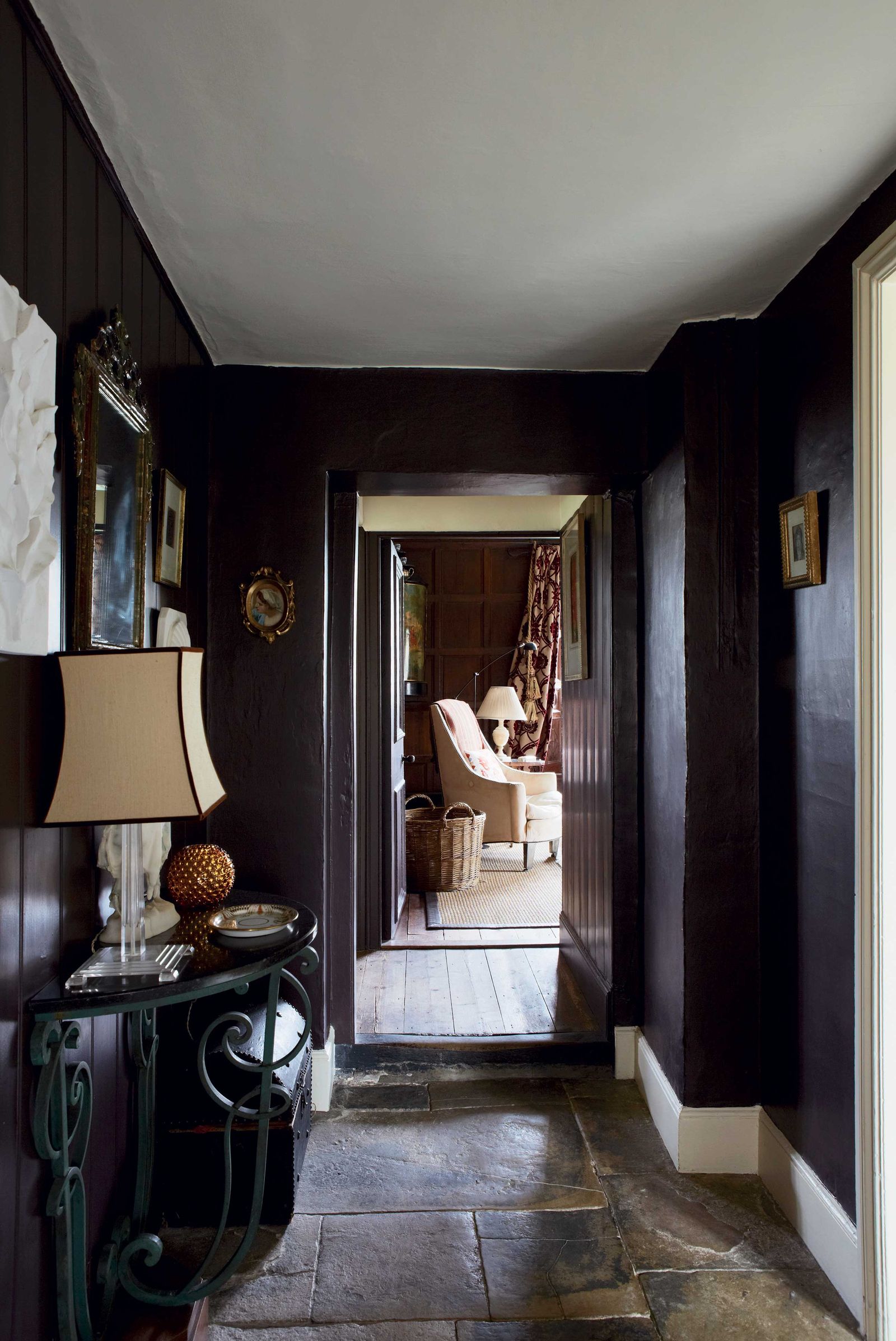8 Rules for Dark Entryways — How Designers Perfect Bold Colors | Livingetc