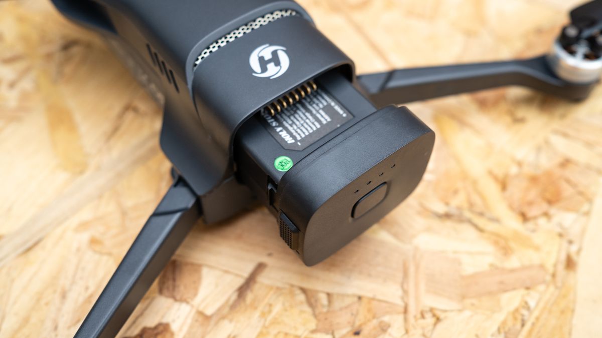 Holy Stone HS900 Sirius drone review | Space