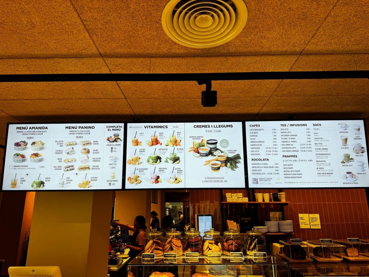 How nsign.tv Transforms Digital Signage Experience at Coffee Shops ...