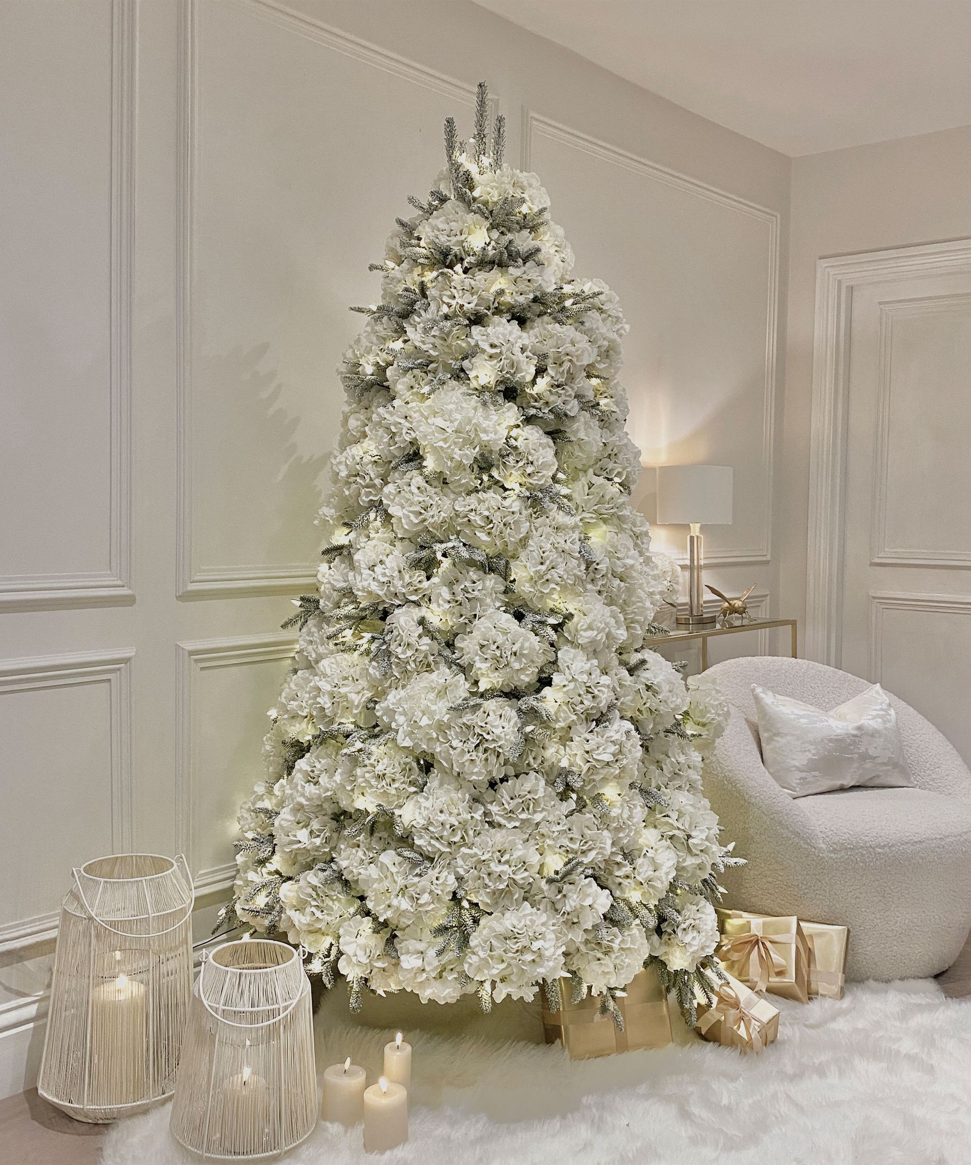 Alternative Christmas tree ideas: 18 unique ideas for this festive ...