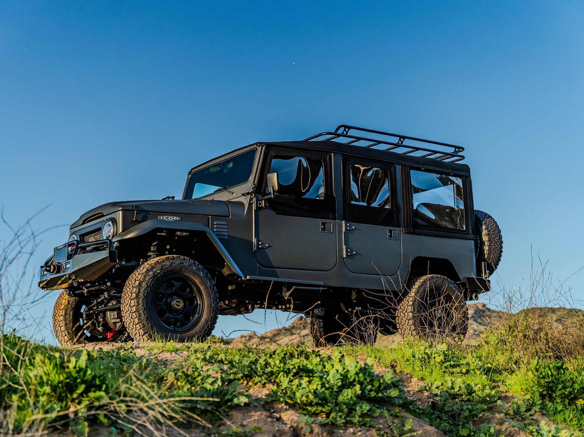 ICON celebrates 500 custom Land Cruisers with 1964 New School Edition ...