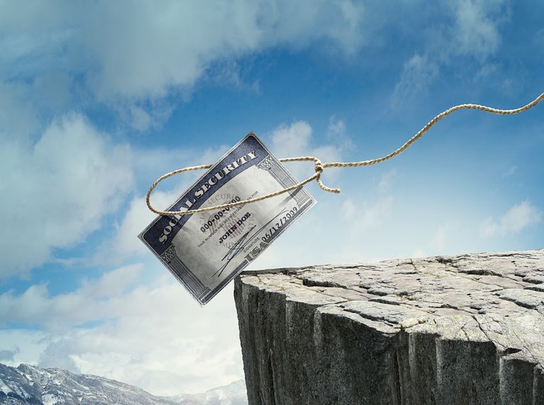 Want the Maximum Social Security Check in 2026? Here's What You Need to ...