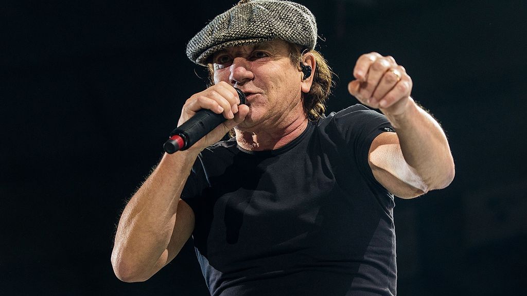 Brian Johnson sends message to AC/DC fans during Bonfest celebrations ...