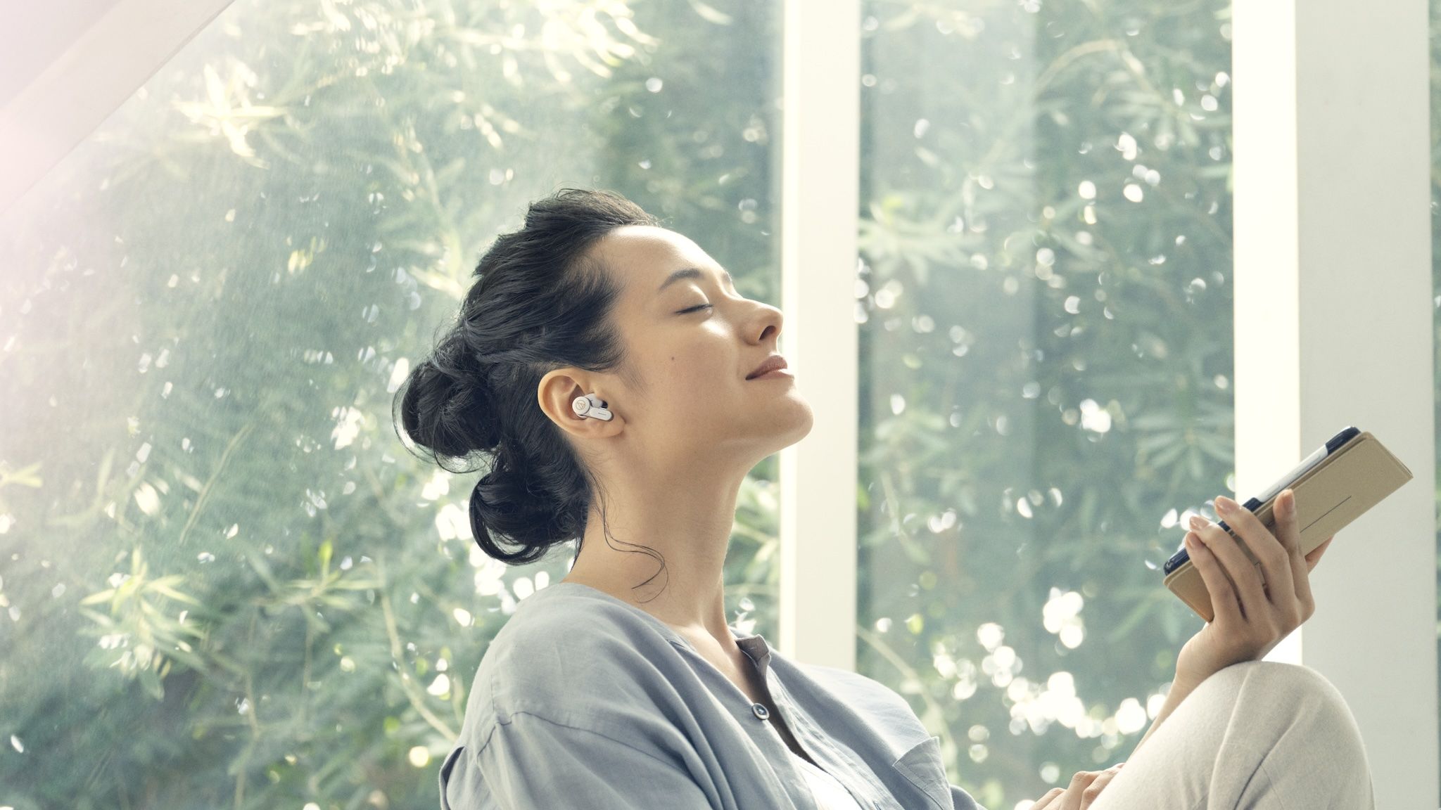 Audio-Technica's CES offering: chic, hi-res earbuds with LDAC streaming ...