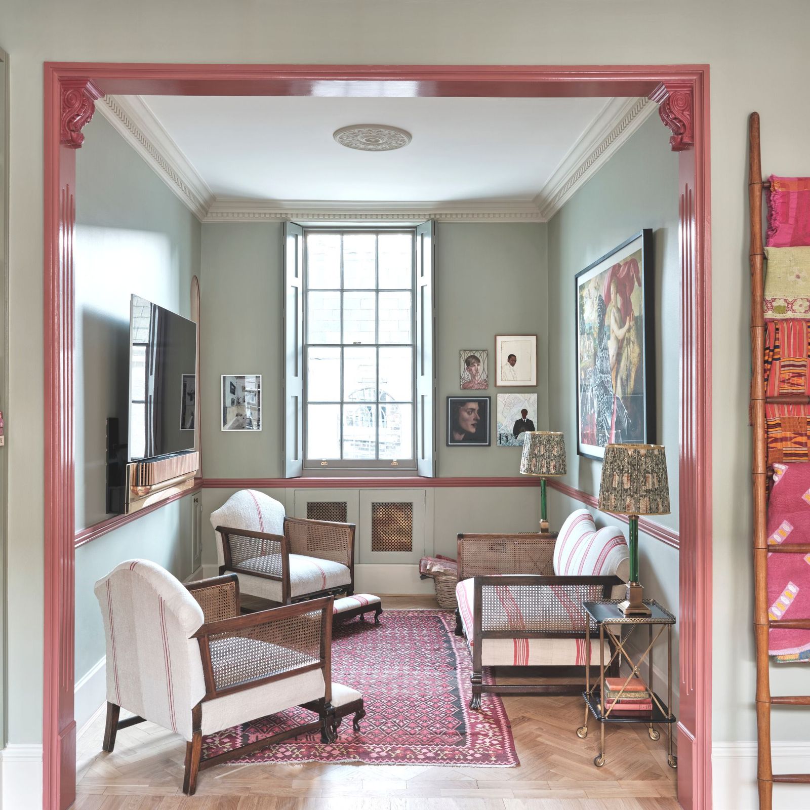 Cinema room – turn a plain lounge into a luxe cinema room | Ideal Home