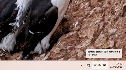 Color-coded battery icon update for Windows 11 should've been super ...