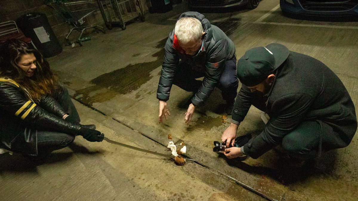 How to take a samurai action shot: become a slicing, dicing swordsman ...