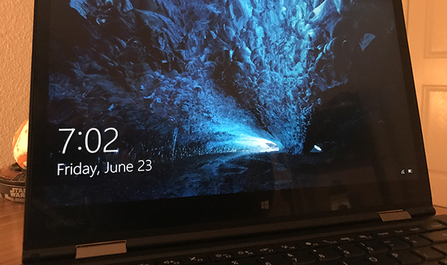 How to Change the Background on the Windows 10 Login Screen | Laptop Mag