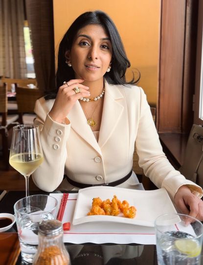 6 Must-Know Styling Tips For Petite Women, According To A Fashion ...