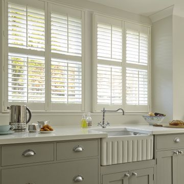 9 kitchen window treatment ideas for adding privacy, style and light ...