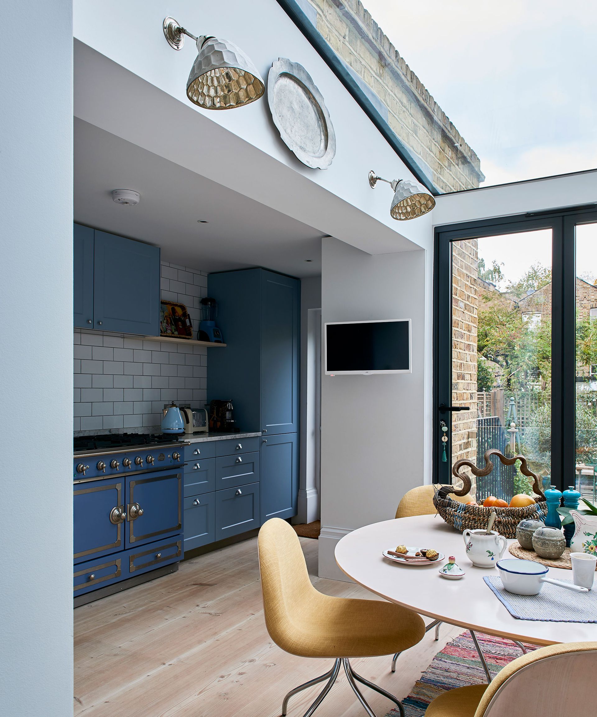 Kitchen wall lighting ideas: 17 looks for today's modern kitchen ...